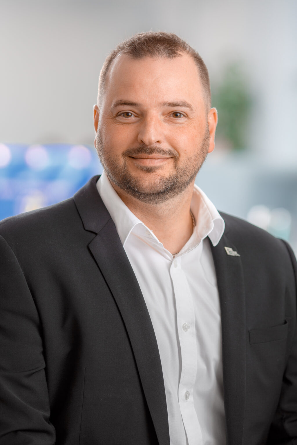 About - Contact Delage