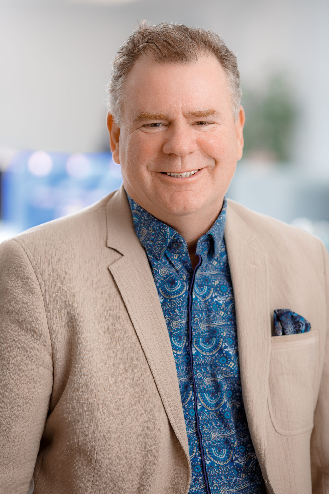 À Propos - Contact Delage